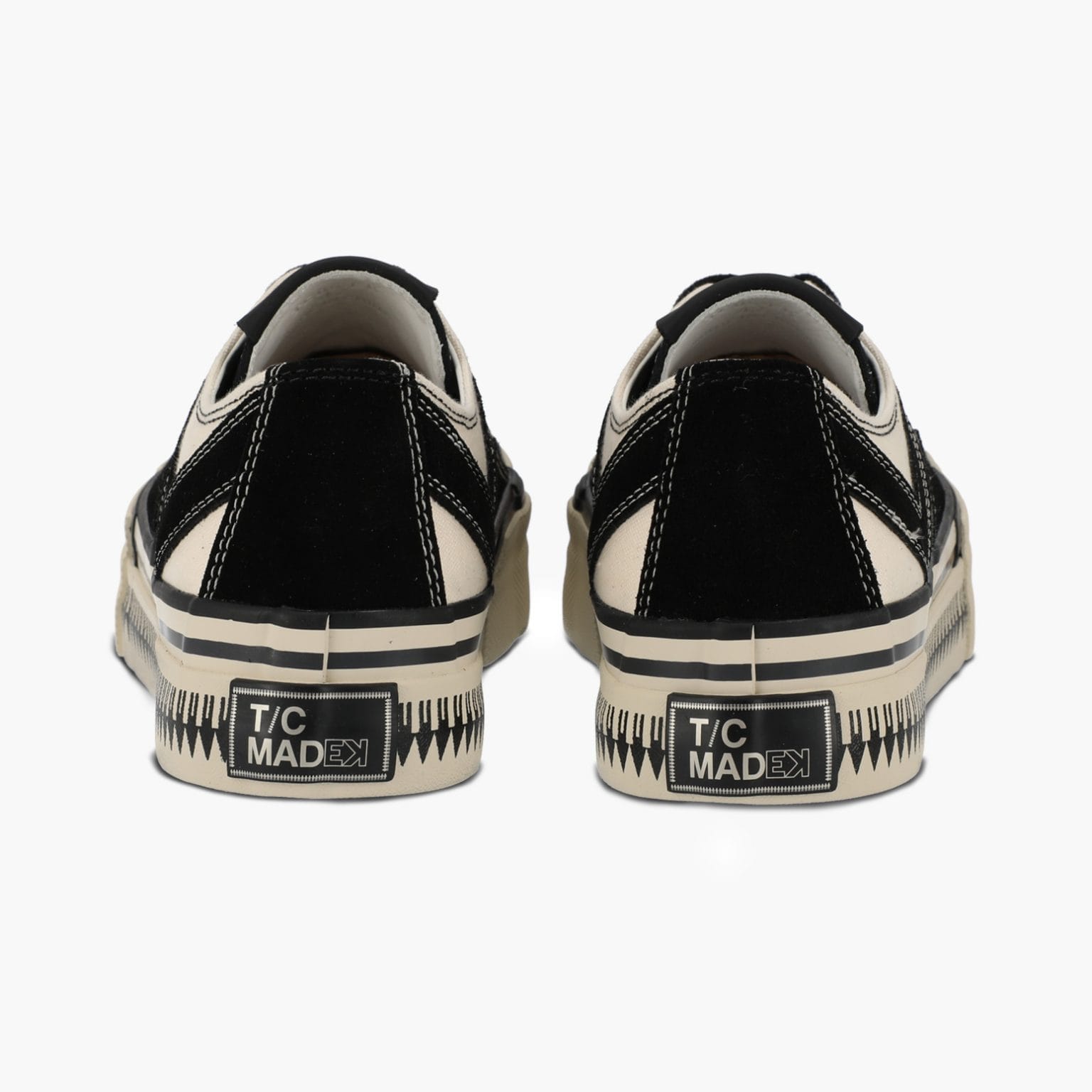 TC MADE TM005EK-BLACK - SHOWCASE